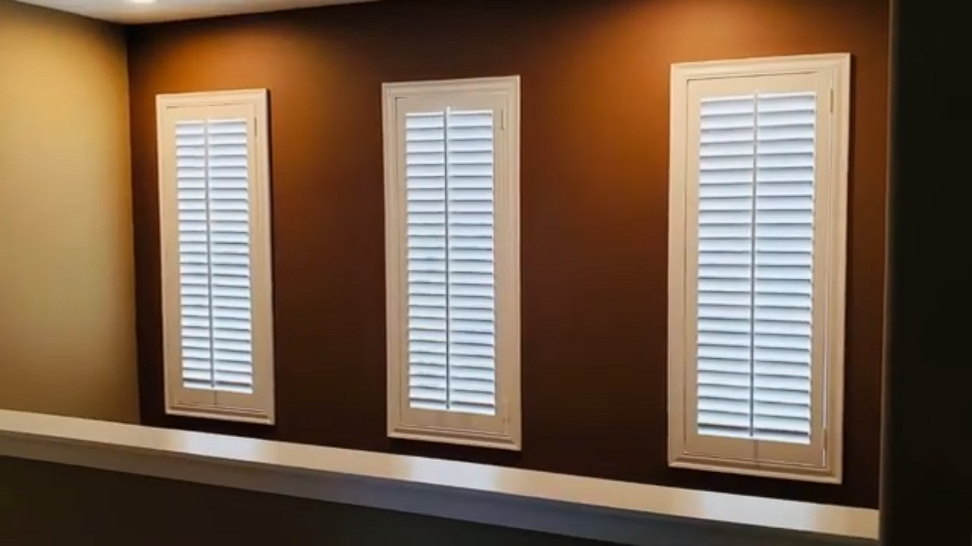 SHUTTERS - Interblind Shutters